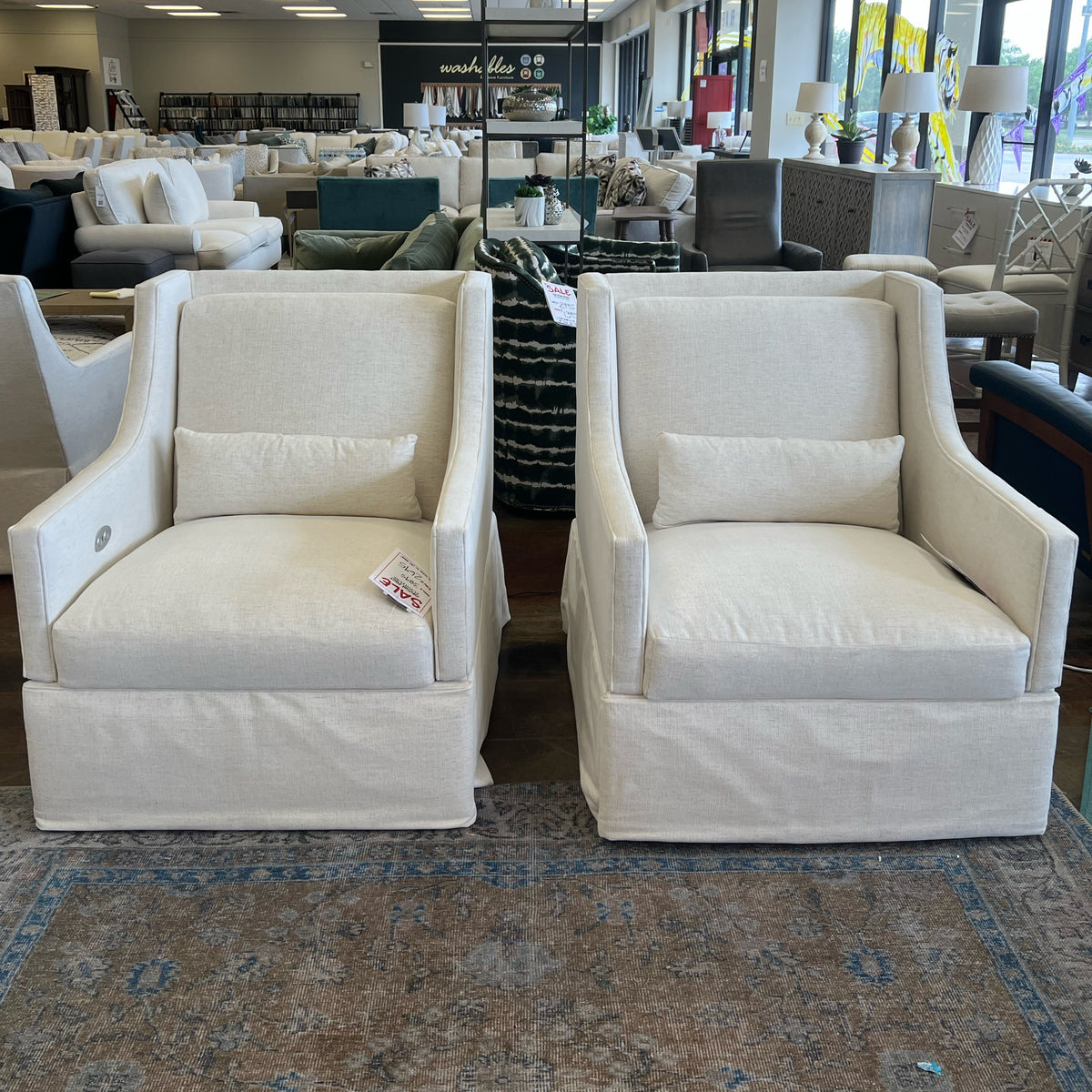 Hudson Skirted Power Recliner – Christian Street Furniture